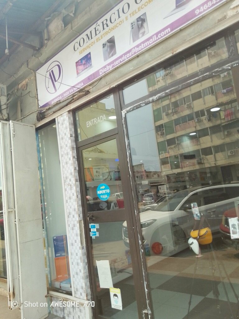 Satış ofisi Loja, Loanda, foto