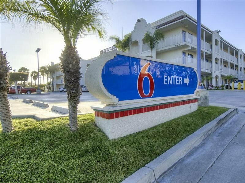 Otel Motel 6 Oceanside, Oceanside, foto