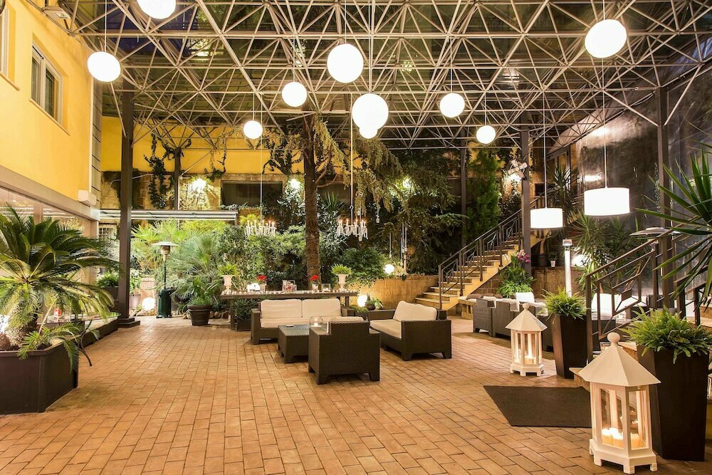 Otel Hotel Villa Traiano, Benevento, foto