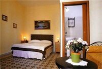 Otel Domus Gemi, Napoli, foto