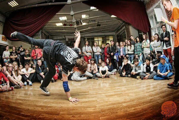 Dans okulları Хулиганы, Moskova, foto