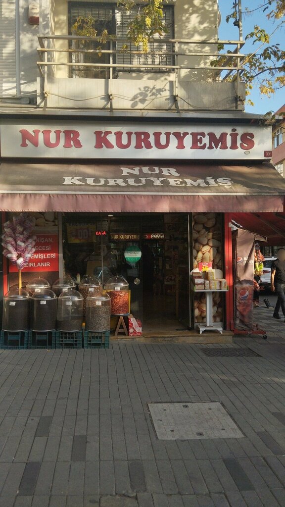 Kuruyemiş, atıştırmalık, kuru meyve Nur Kuruyemiş, İstanbul, foto