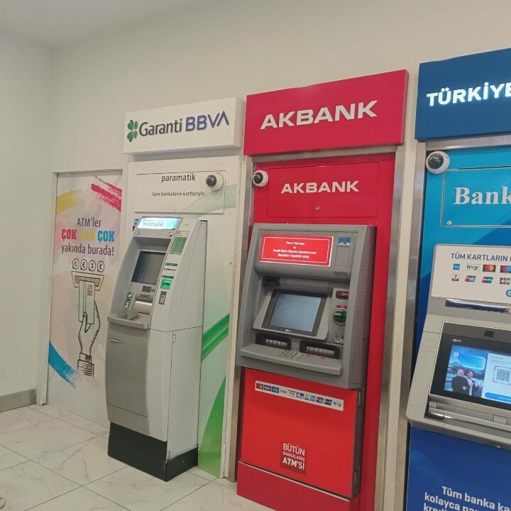 ATM'ler Akbank ATM, İstanbul, foto
