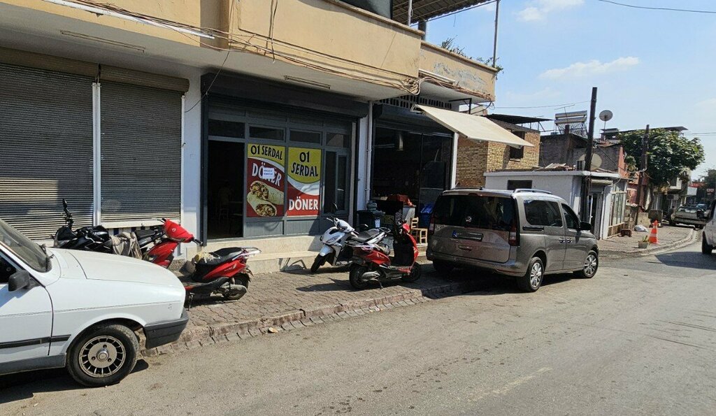 Kafe 01 Serdar Döner Salonu, Adana, foto
