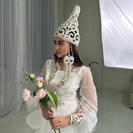 Sisters toi (Soltústik aınalym tas joly No:3А), düğün mağazası  Almatı'dan