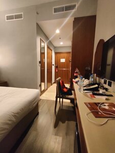 Super 8 By Wyndham Dubai Deira (Super 8 By Wyndham Dubai Deira, Al Daghaya, Deira, Dubai), otel  Dubai'den