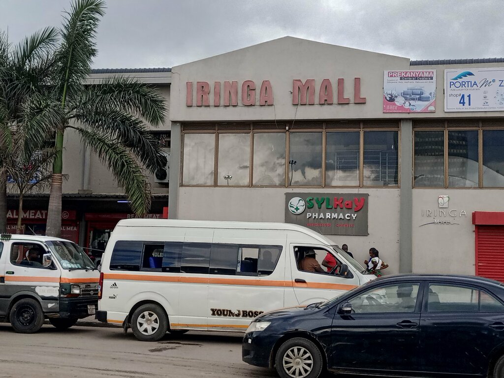 Iringa Shopping mall, clothing store, Lusaka, Independence, Kulima Road ...