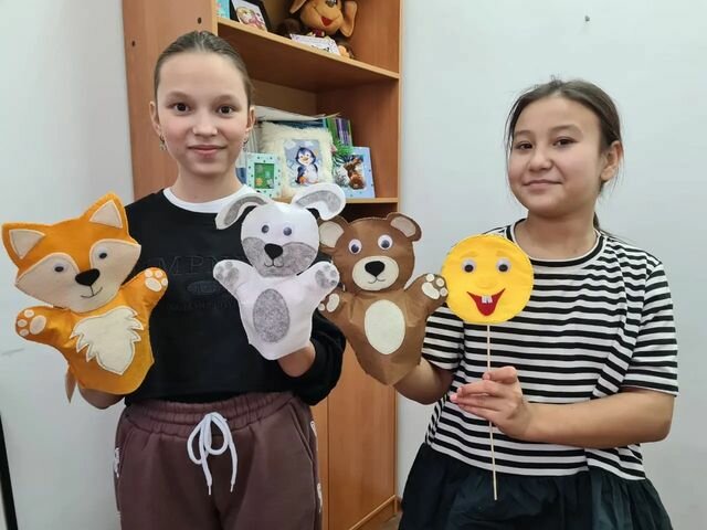 Kültür merkezleri Gkkp Palace of Culture named after Estay, Mcr. Zhanaaul Division, Pavlodar, foto