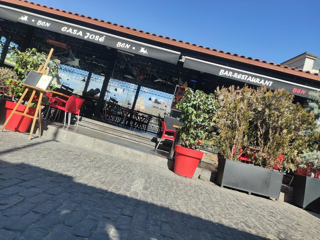 Restoran Casa Jose, Tiflis, foto