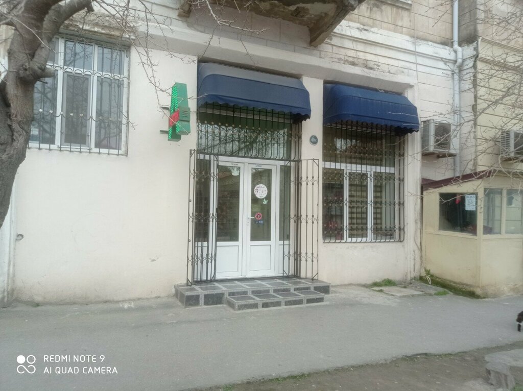 Eczaneler Aptek, Bakü, foto