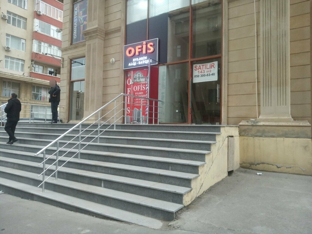 Emlak ofisi Ofis, Bakü, foto