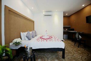 Fancy Boutique Villa Hotel (Krong Siem Reap, Tapul Road), otel  Siem Reap'tan