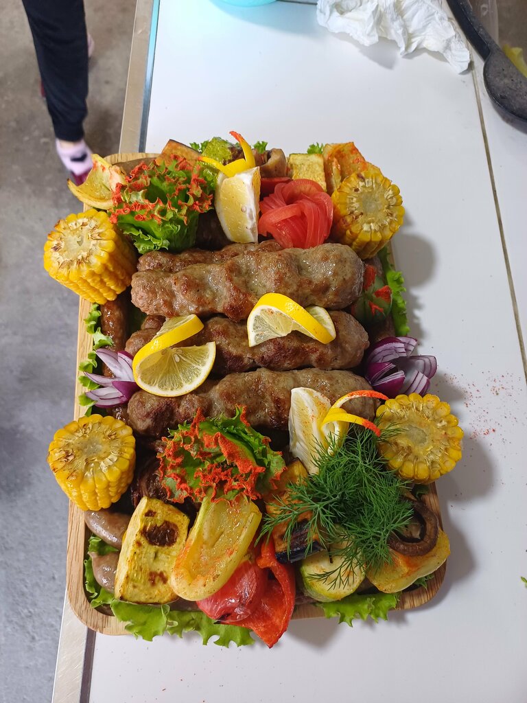 Kafe Tri Brata, Semerkant, foto