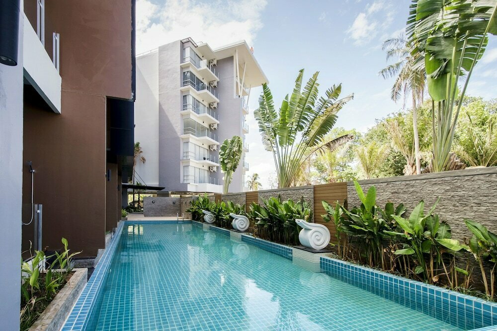 Otel Chic Residences at Karon Beach, Phuket Eyaleti, foto