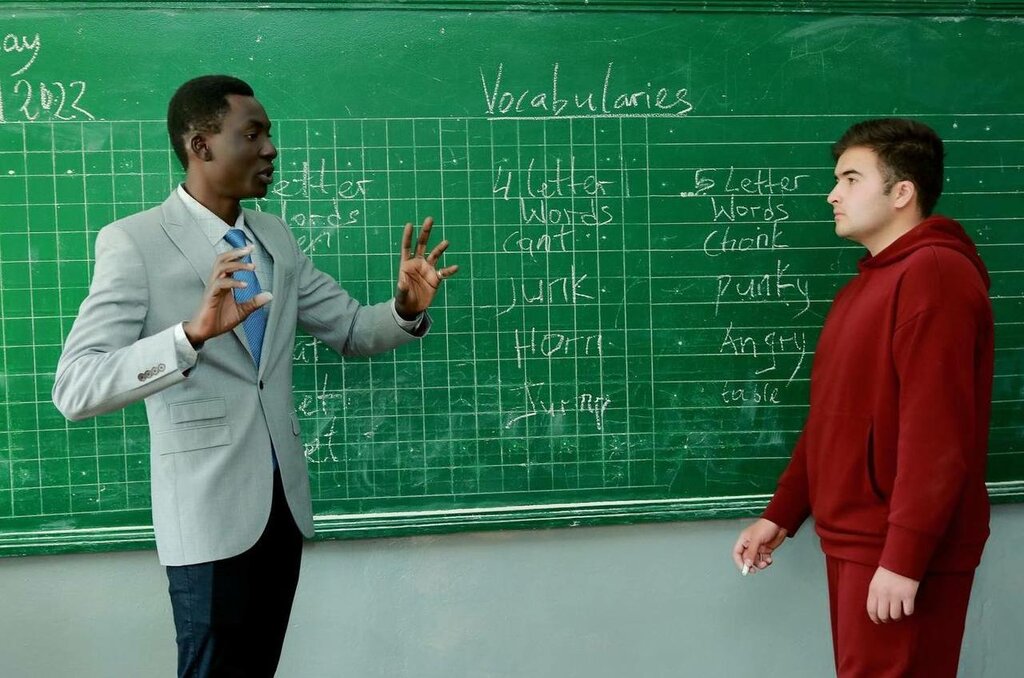 Özel okul Private School O. Juraev, Kânibâdâm, foto