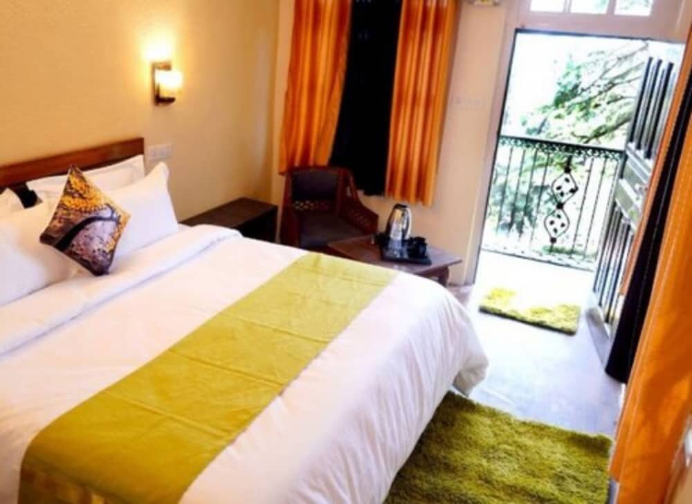 Otel Goroomgo Jakhoo Vibes Shimla, Himaçhal Pradeş, foto