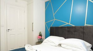 Tudors eSuites 3 Bedroom House & Garden (England, Birmingham, Birmingham, Dunsfold Croft), otel  Birmingham'dan