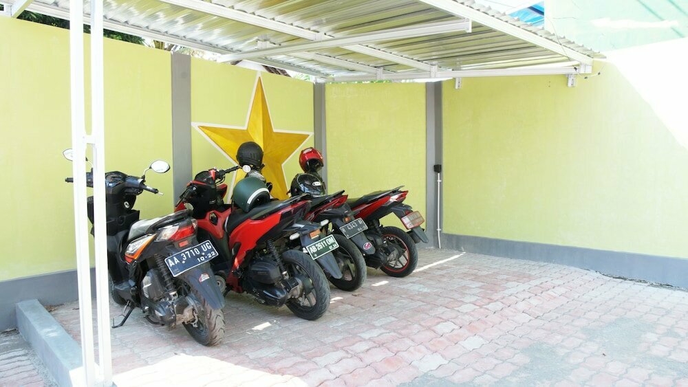 Otel Djuragan Kamar Karangnongko, Dünya, foto