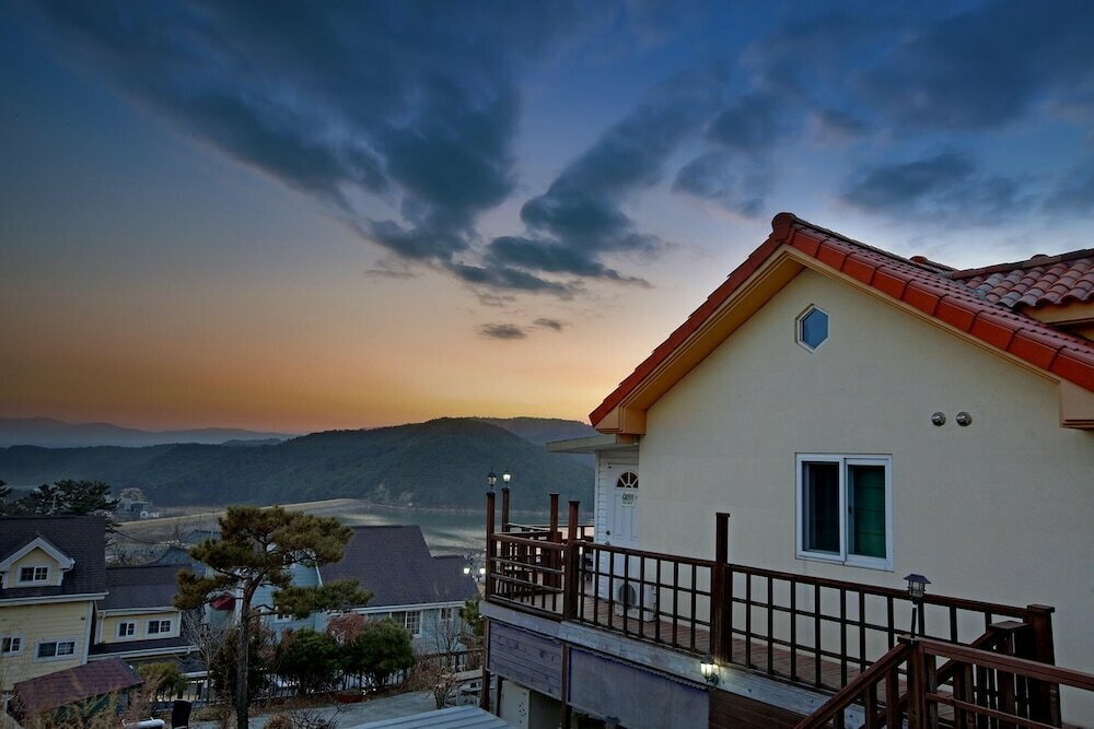 Otel Gyeongju B House Pension, Kyonchju, foto