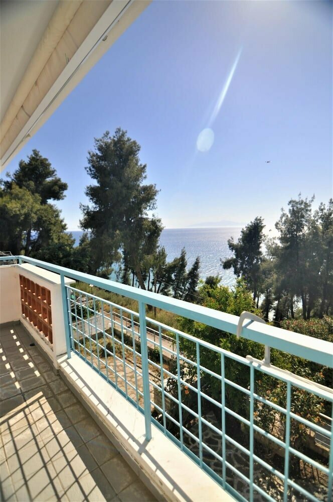 Otel Zennova 15 Naftilos Family Summer House, Orta Makedonya, foto