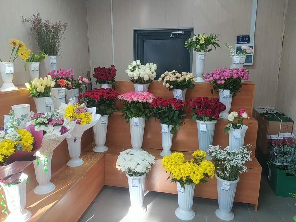 Çiçekçiler Цветы и рассада, Verhniaya Pyşma, foto