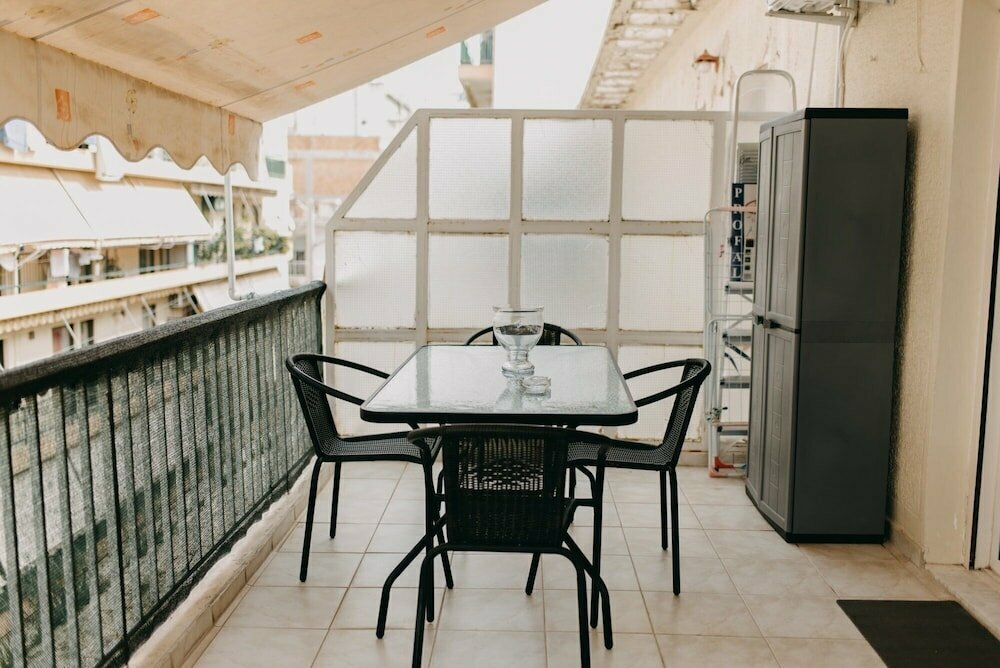 Otel Best House Deck Aprtm Old Port of Patras, Patras (Balyabadra), foto