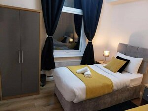 Leeds Cosy, 1br Apt, Garden & Free Parking (England, Leeds, Tunstall Road), otel  Leeds'ten