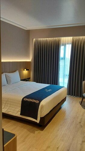 Otel Fieris hotel & Convention Kertajati, , foto