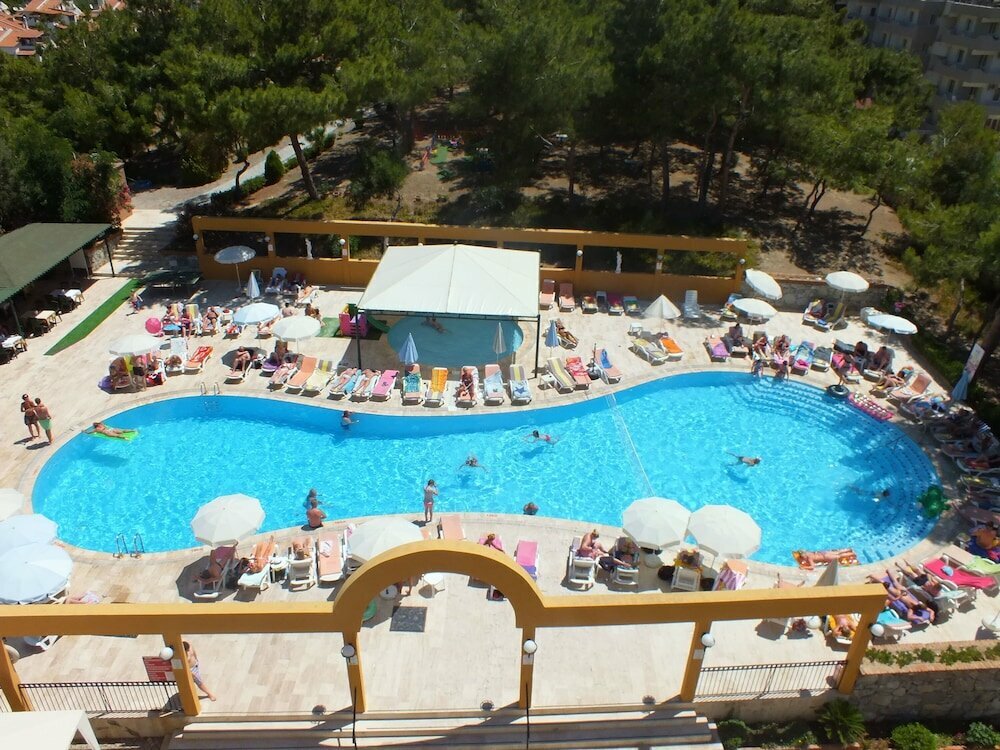 Otel Tuntas Family Suites Kusadasi, Kuşadası, foto