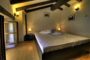 Traditional Stone House (Istria County, Pazin), otel  Dünya'dan