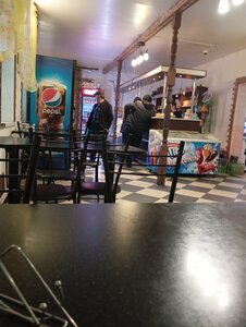 Teremok (Tula Region, Venyovskiy munitsipalny okrug, derevnya Maryinka), kafe  Tulskaya oblastından