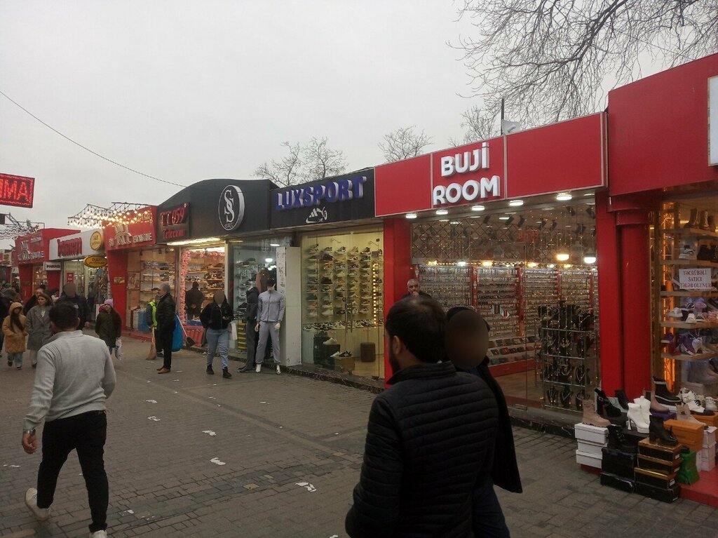 Ayakkabı mağazaları LuxSport, Bakü, foto