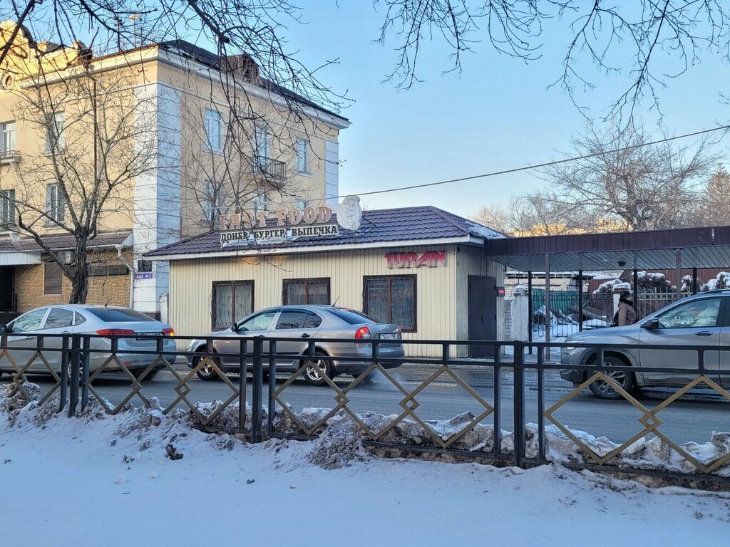 Market Grocery store, Semey, foto