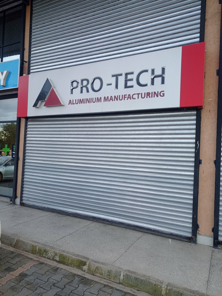 Alüminyum doğrama Pro-tech Aluminum Manufacturing, Lusaka, foto