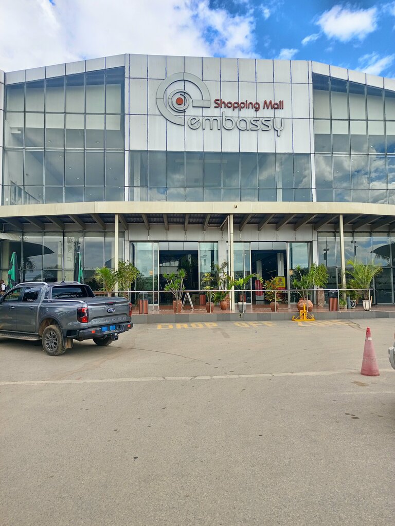 Alışveriş merkezleri Embassy Mall, Lusaka, foto