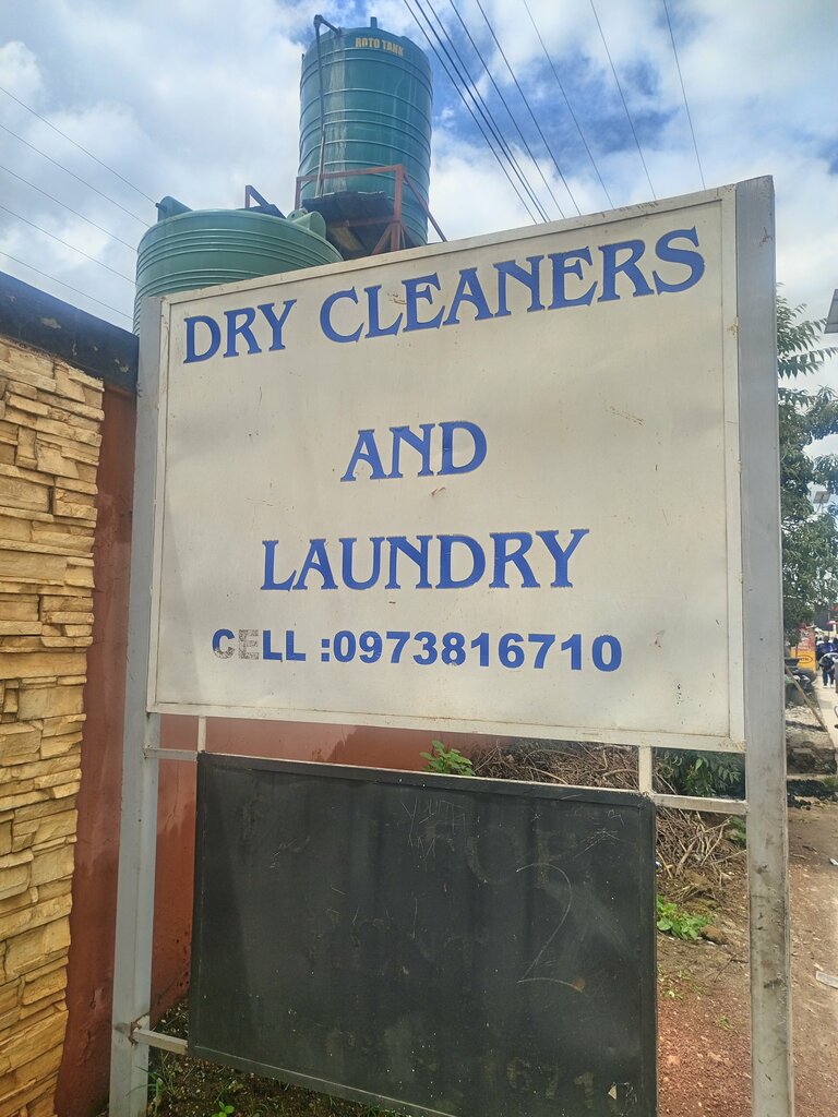 Kuru temizlemeciler Dry Cleaners and Laundry, Lusaka, foto