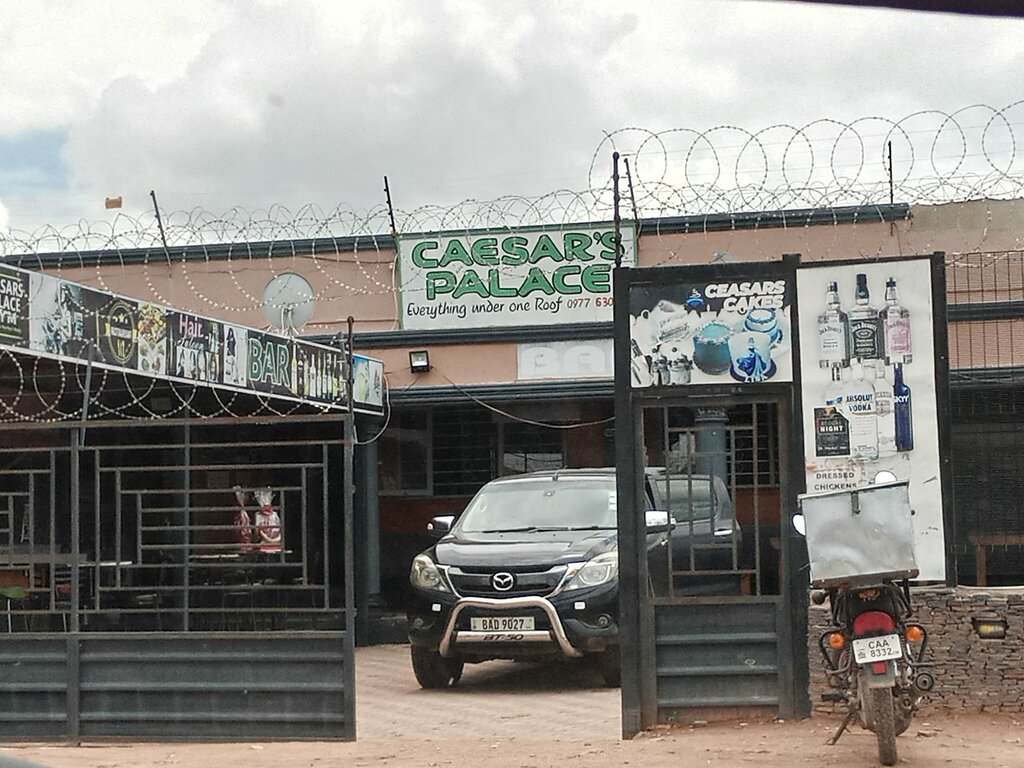 Bar Caesar's Palace, Lusaka, foto