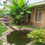 Guest House U Vitaliya (ulitsa Gagarina No:16А, selo Vityazevo), otel  Krasnodarski krayından