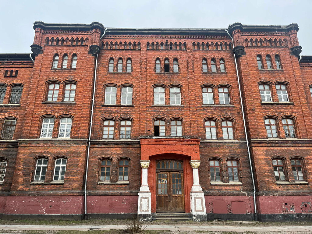 Turistik yerler Казармы Литовского драгунского полка, Sovetsk, foto