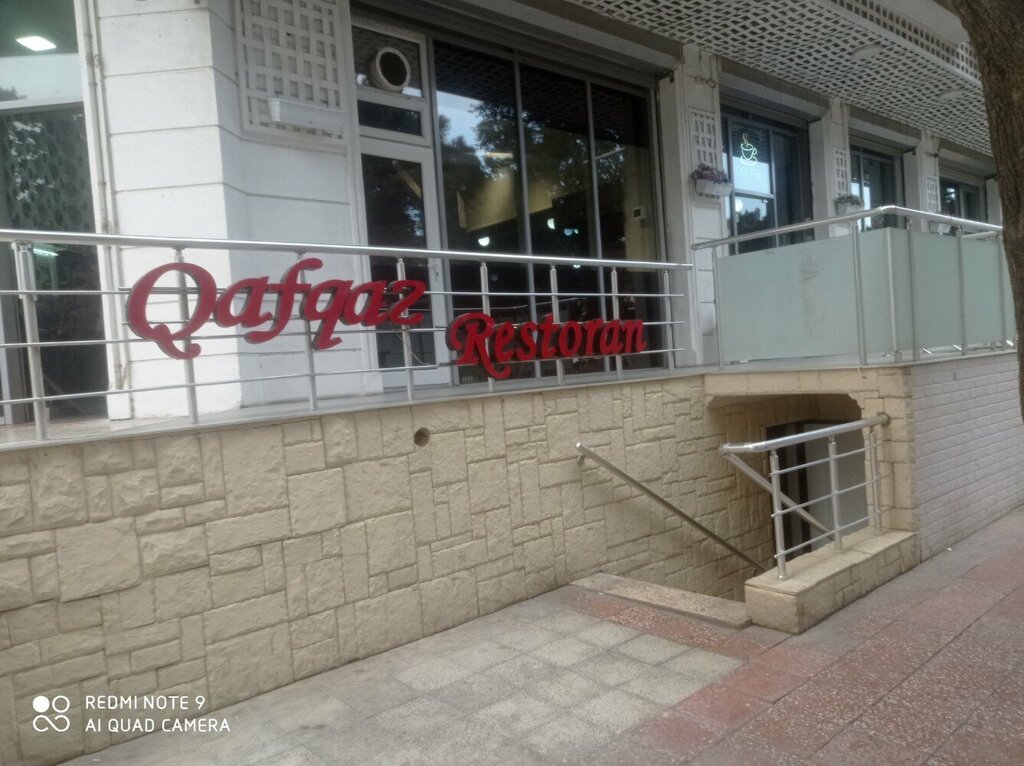 Restoran Qafqaz Restoranı, Bakü, foto