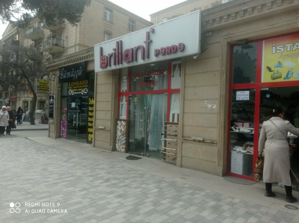 Perde ve korniş üreticileri Brilliant, Bakü, foto