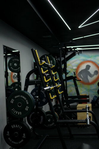 Fitness kulüpleri Grafit, Znamensk, foto