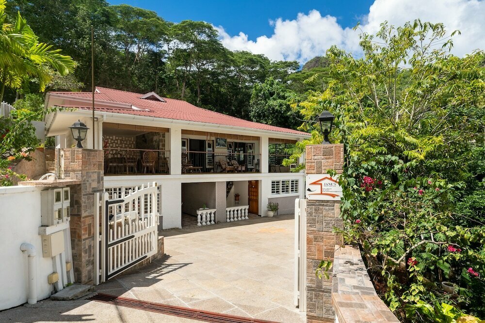 Otel Jane's Serenity Guest house, Dünya, foto