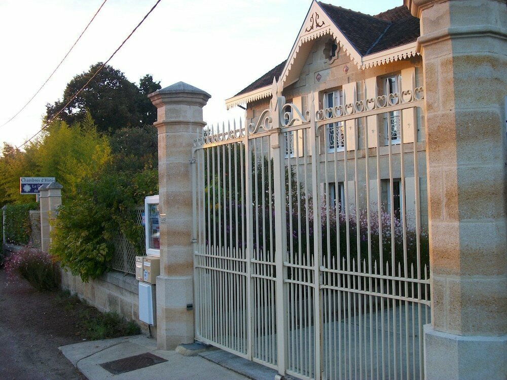 Otel Domaine de Monein, , foto