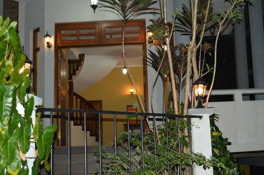 Otel Elegante The Villa, Kandy, foto