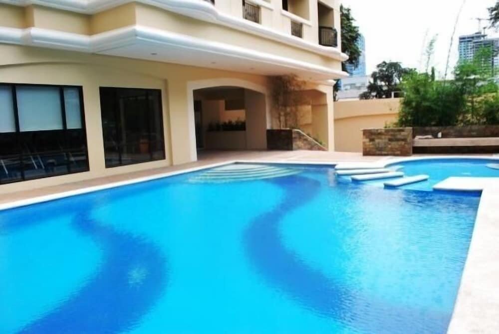 Otel Jlt Condo Units, Quezon Şehri, foto