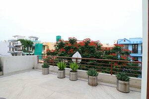 Oyo 338 New Paradise C/o M/s Smart Office Solutions (State of Haryana, Gurugram District, City of Gurugram, sektor 46), otel