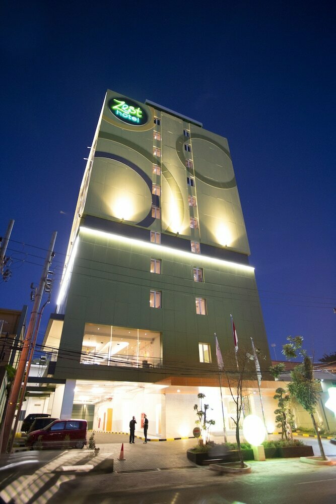 Otel Zest Jemursari by Swiss-Belhotel International, Surabaya, foto