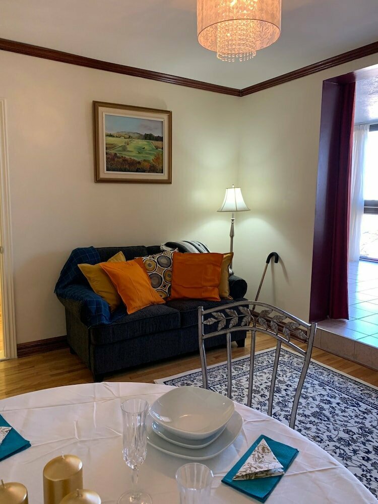 Otel Stunning Flat With City View - M M B Tourista, Montreal, foto