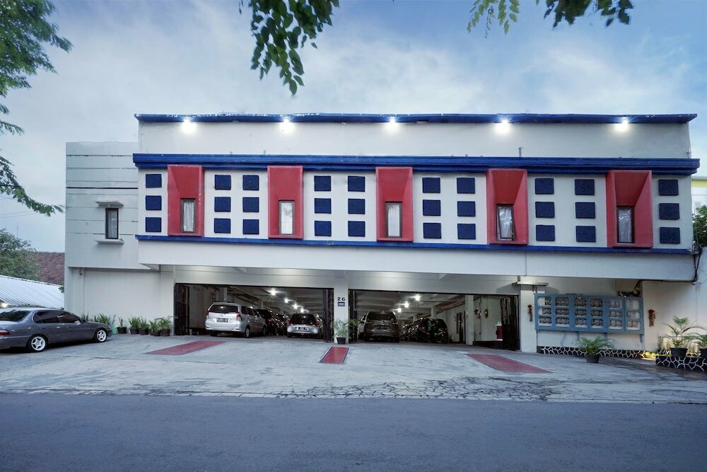 Otel Dparagon Jalan Jogja, Semarang, foto